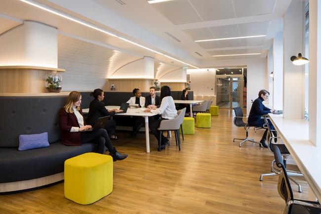 Flex Office : une réponse adaptée aux enjeux stratégiques et ...